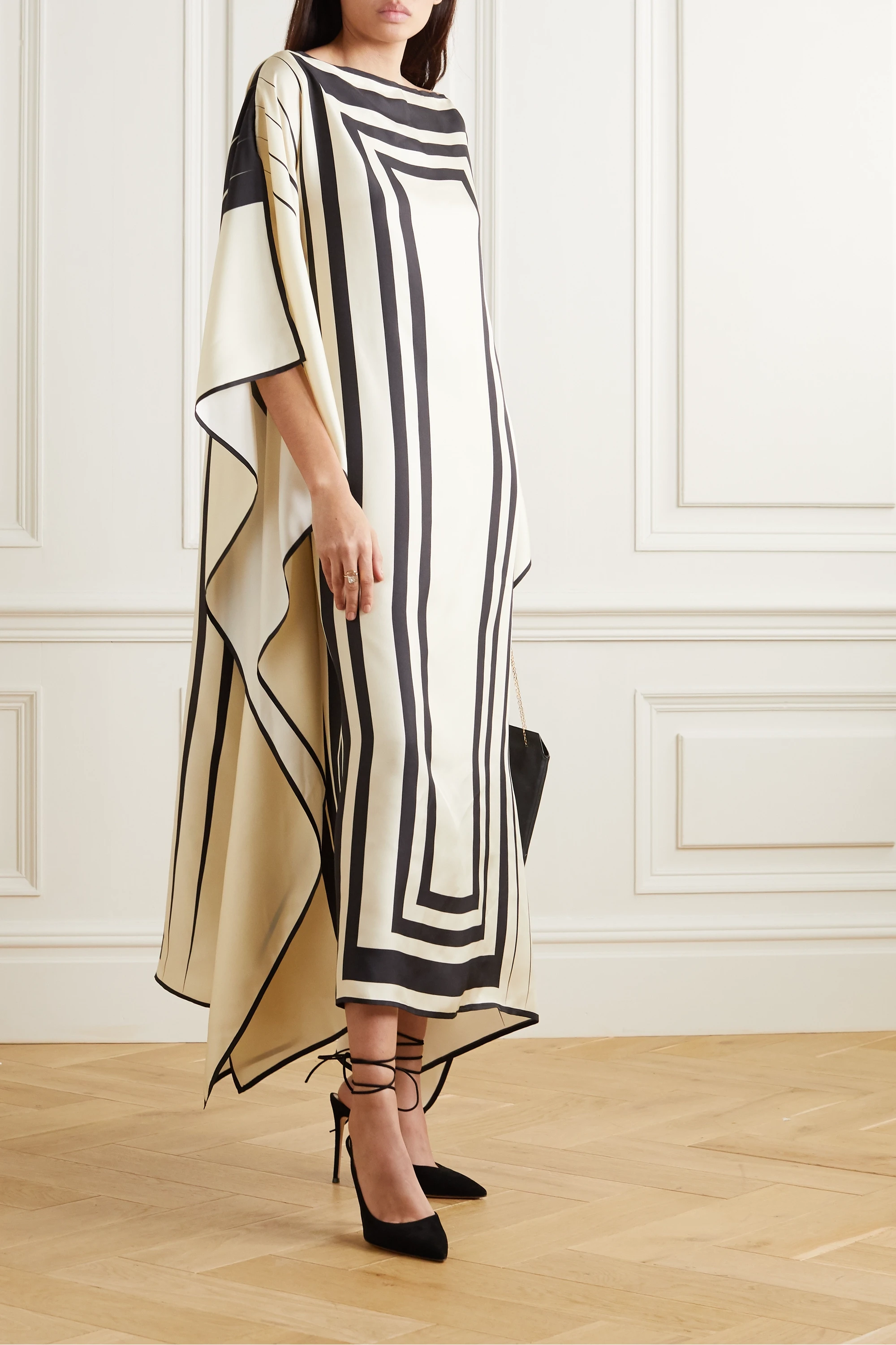 Bold Borders Satin Silk Kaftan Dress | Buy Online In India | Blackbeads